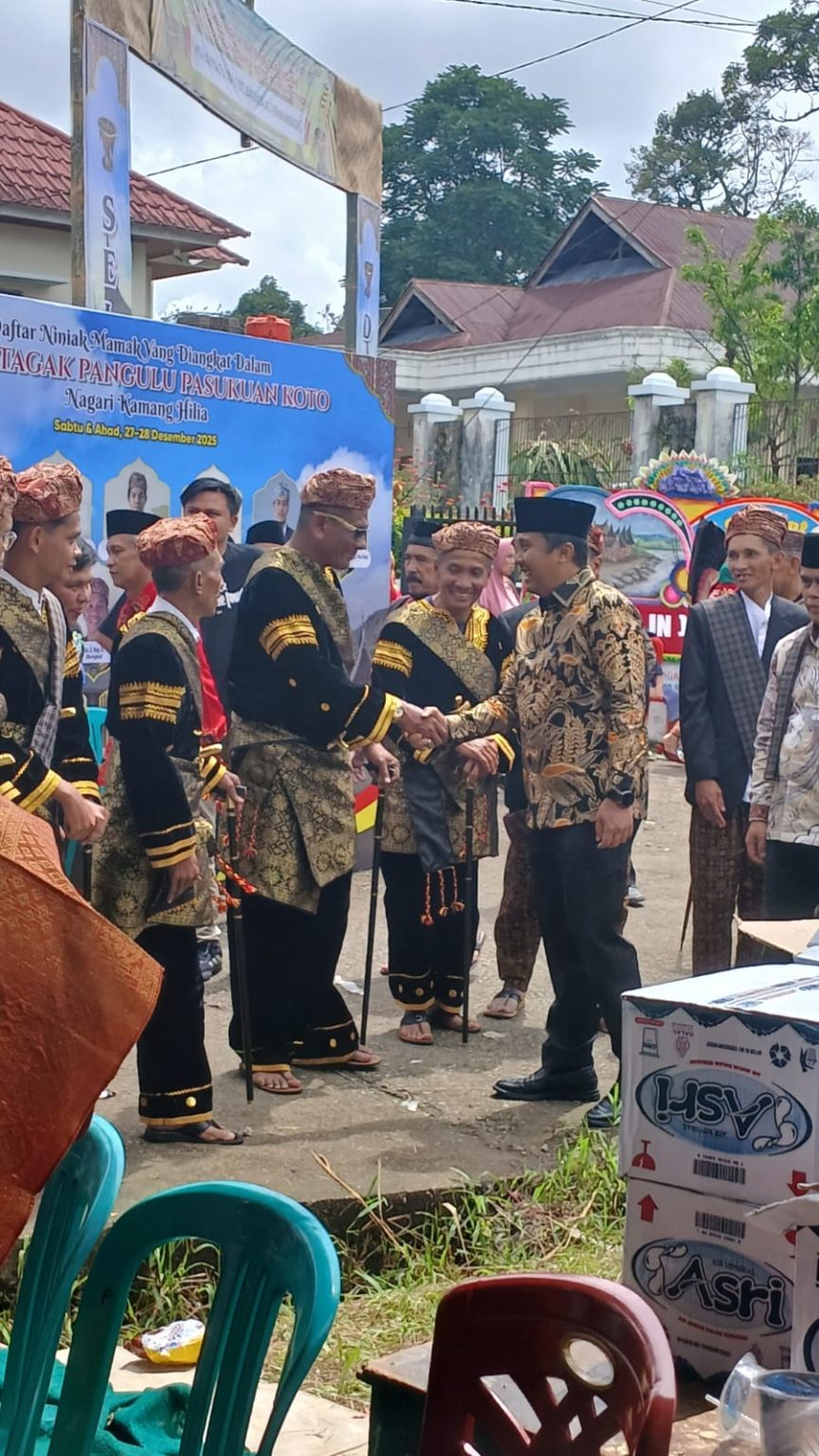 Wagub Uda Vasco Hadiri Acara Batagak Pangulu Di Kamang Hilia - www ...